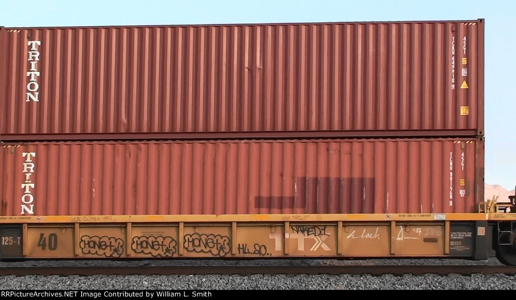 WB Stack Frt at Erie NV W MTSs -140